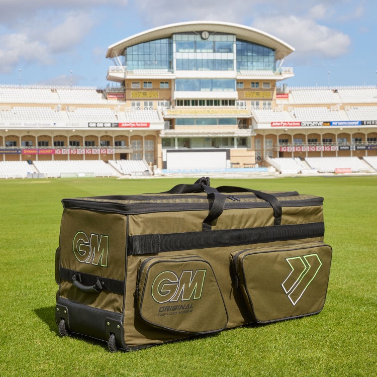 Chase Cricket Bats | Handcrafted English Willow | VKS